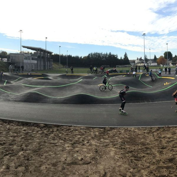 Pumptrack Saint Pierre la Cour
